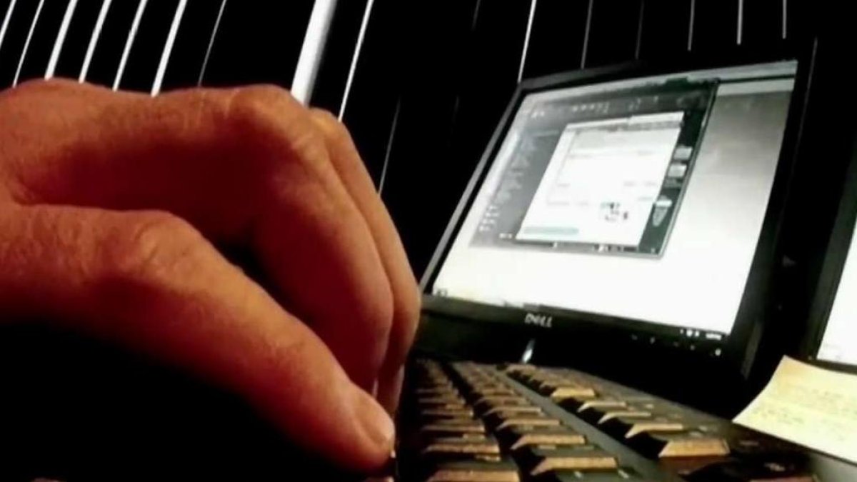 Arrestan ingeniero de los bomberos de Dallas por presunta posesión de ...