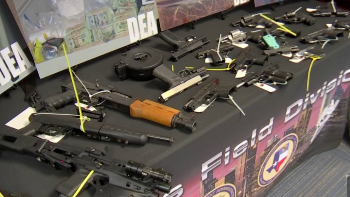 Operativo de la DEA en Dallas deja arrestos e incautación de drogas ...