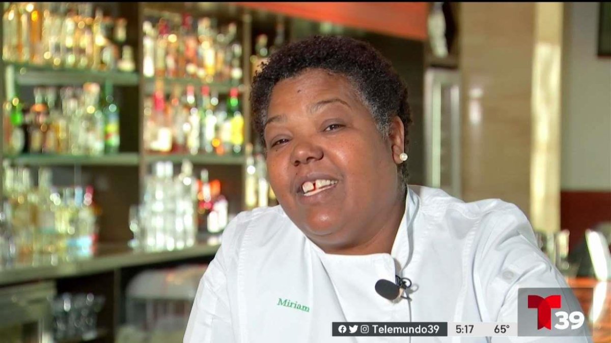 Miriam Jiménez – De mesera a dueña – Telemundo Dallas (39)