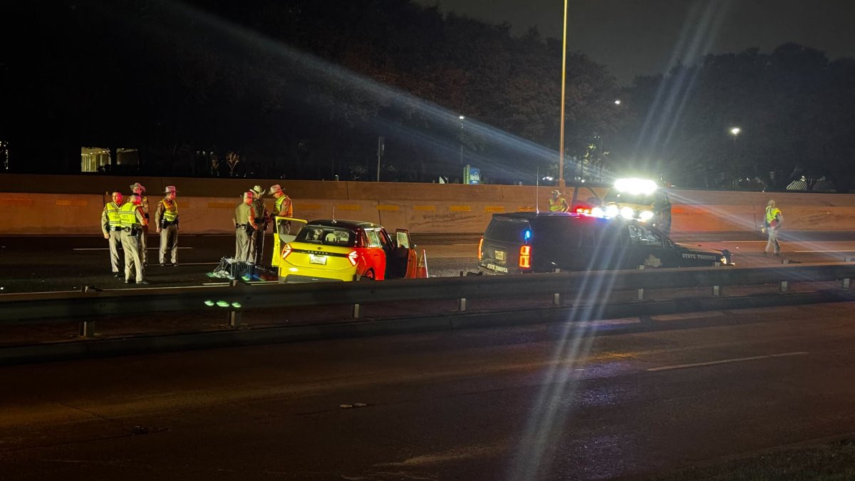Cierran el Dallas North Tollway tras accidente – Telemundo Dallas (39)